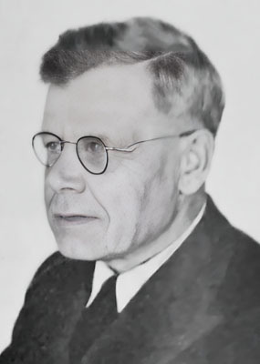 Emil Kiuru 1931-1944 :: Taavetin Osuuskaupan historiaa